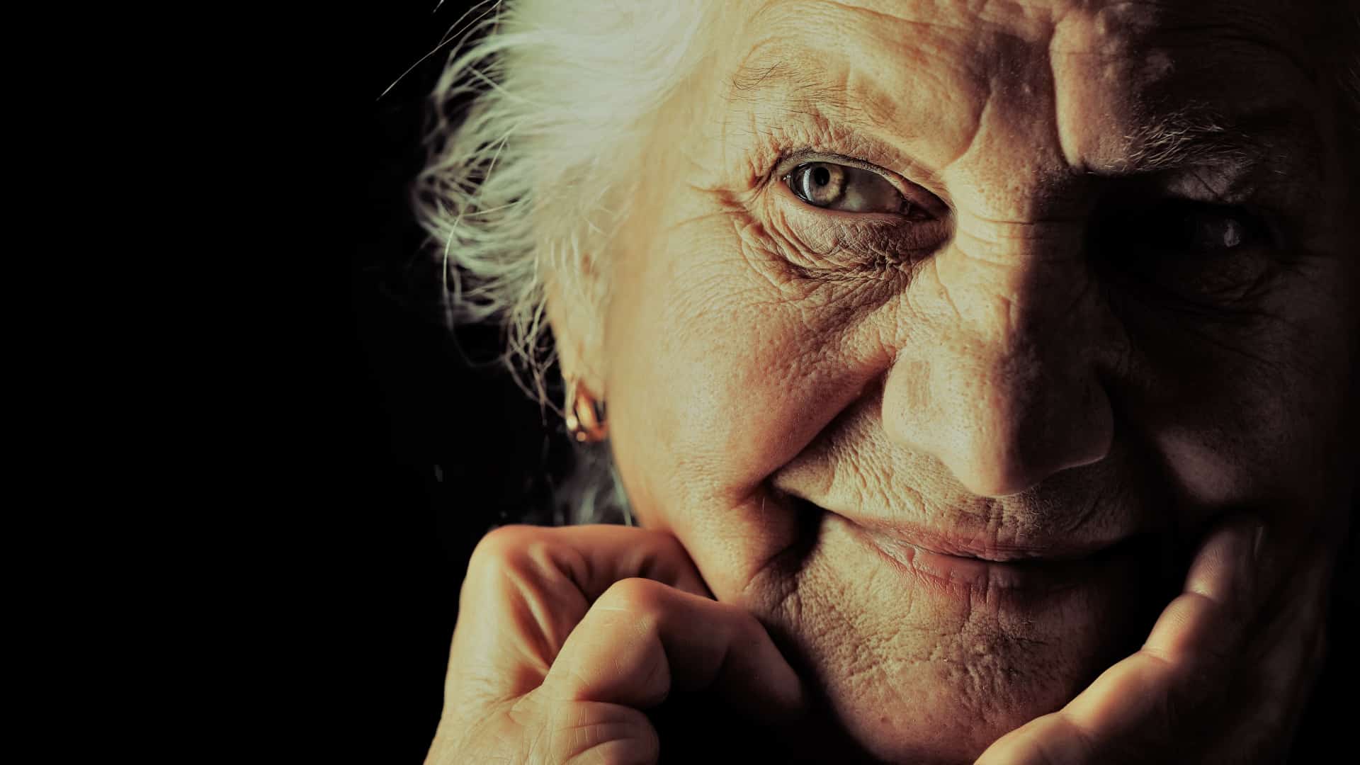 100 Beauty Quotes | Inspiring Beauty Quotes To Embrace