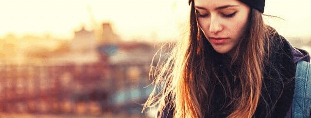 How To Let Go Of The Past - 7 Ways To Quickly Detach