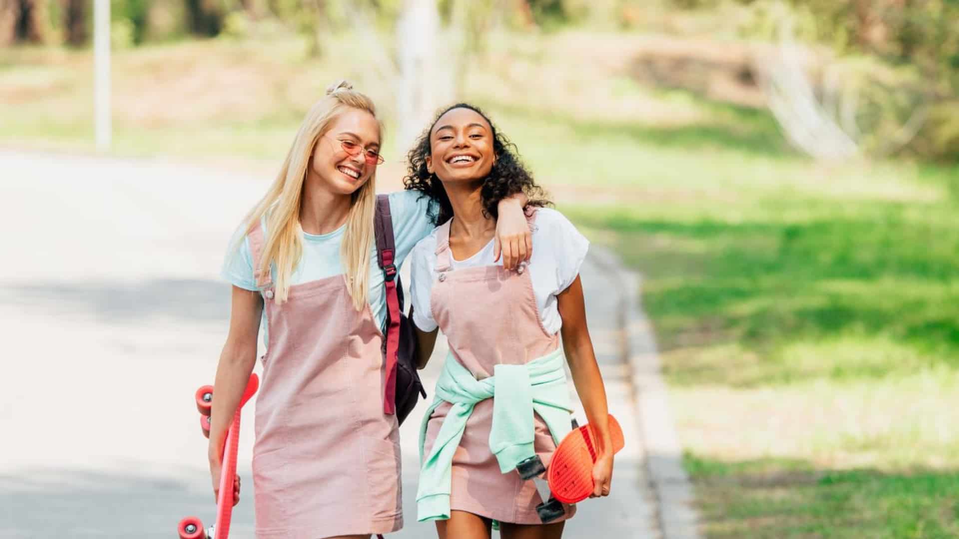 50 Long Distance Friendship Quotes - True Friends Forever!